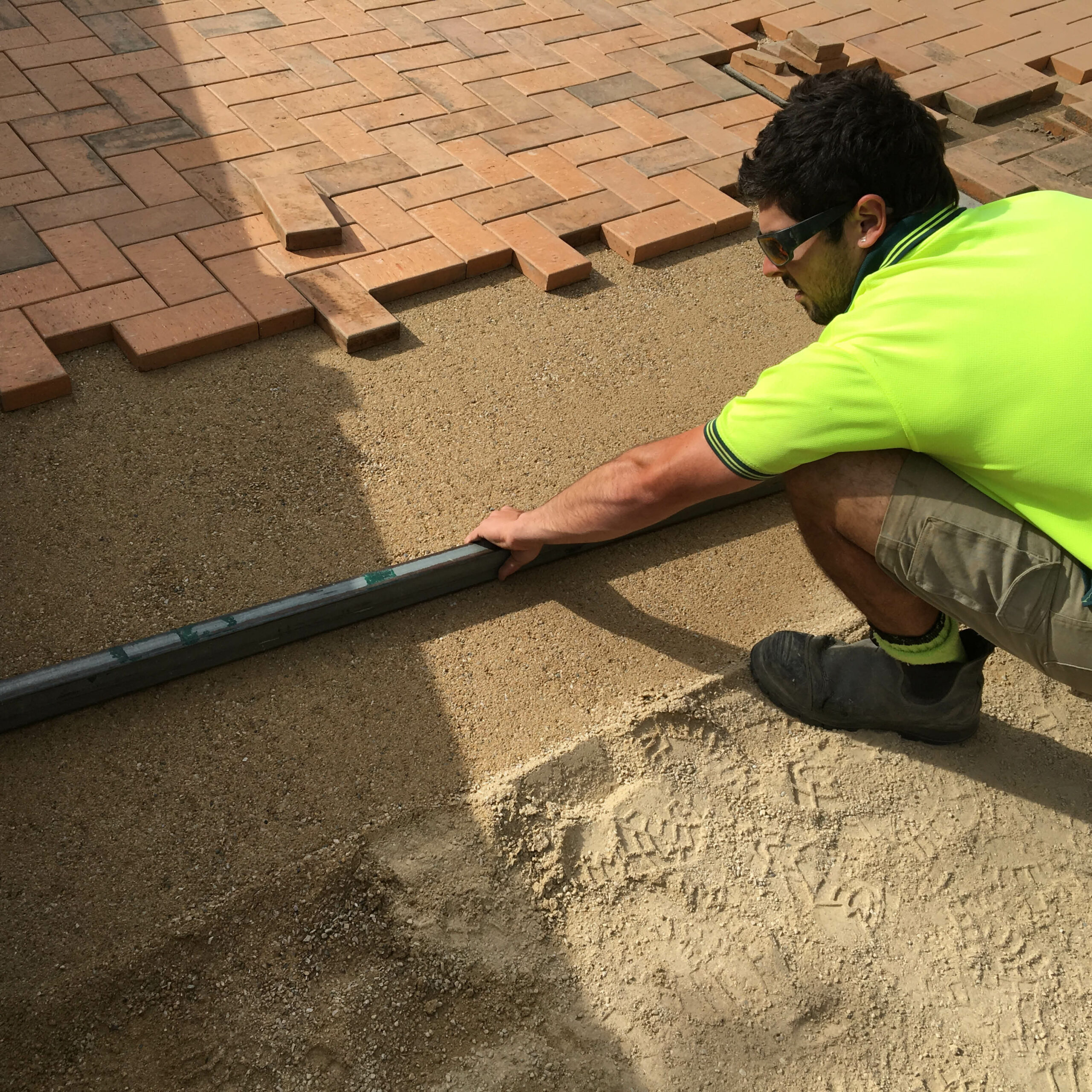 How To Pave | The Ultimate Guide - Australian Paving Centre Ottoway