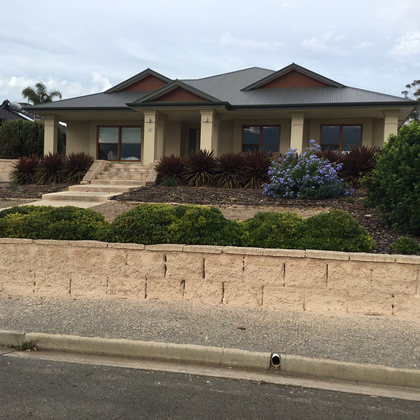 Before and After - Australian Paving Centre Port Adelaide – Ottoway